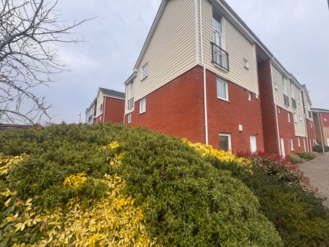 1 bed flat to rent in Merlin Way, Castle Vale, Birmingham B35, £1,000 ...