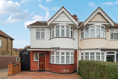 Kings Road, Harrow HA2, 4 bed end terrace house for sale, £775,000 - Zoopla