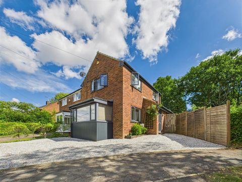 Severn Way, Tilehurst RG30, 2 bed semi-detached house for sale, £ ...