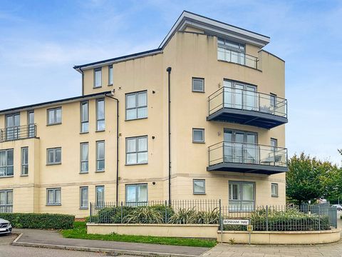 Springhead Parkway, Northfleet, Gravesend, Kent DA11, 2 bed flat for ...