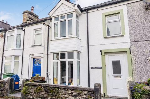 2 bed terraced house for sale in Penrhyndeudraeth, Gwynedd LL48, £ ...