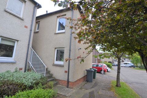 South Gyle Mains, Edinburgh EH12, 2 bed flat to rent, £1,200 pcm - Zoopla