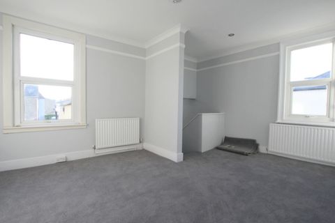 Haydons Road, London SW19, 2 bed flat to rent, £1,695 pcm - Zoopla
