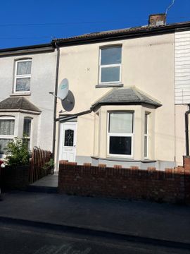 Hillside, Slough SL1, 1 bed flat to rent, £995 pcm - Zoopla