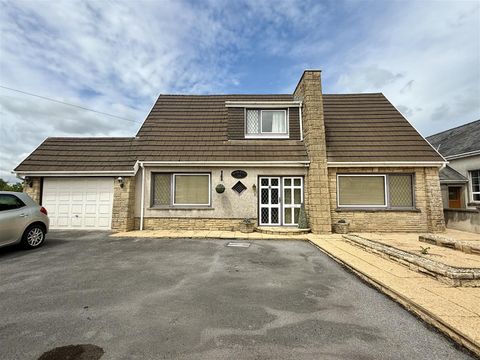 Bethesda Road, Tumble, Llanelli SA14, 4 bed detached bungalow for sale ...