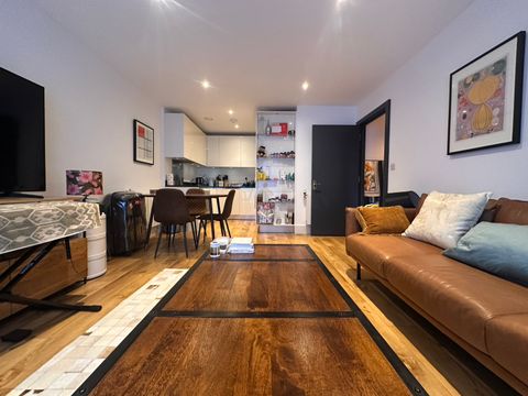 2 bed flat to rent in Major Draper Street, Woolwich SE18, £2,300 pcm ...