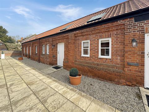 The Mews, Saling Grove, Great Saling CM7, 1 bed mews to rent, £895 pcm ...