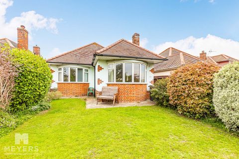 Tuckton Road, Bournemouth, 3 BH6, 2 bed detached bungalow for sale, £ ...