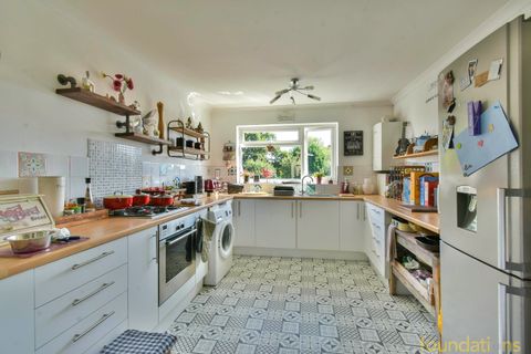 3 bed flat for sale in Cowdray Park Road, Little Common, East Sussex ...