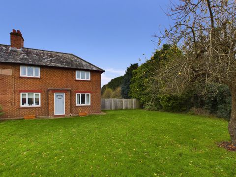 3 bed semi-detached house to rent in Marsh Road, Terrington St Clement ...