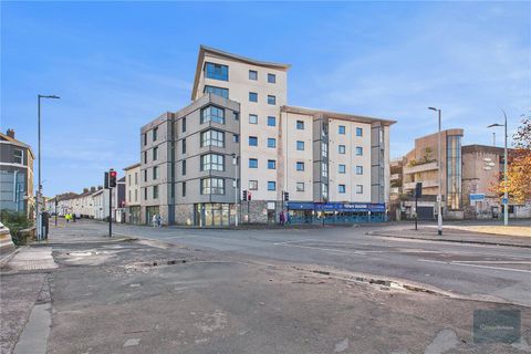 Lockyers Quay, Plymouth PL4, 1 bed flat for sale, £85,000 - Zoopla