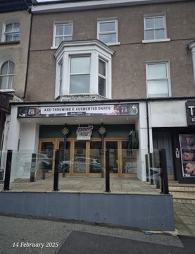 1 bed flat to rent in Mostyn Street, Llandudno LL30, £650 pcm - Zoopla