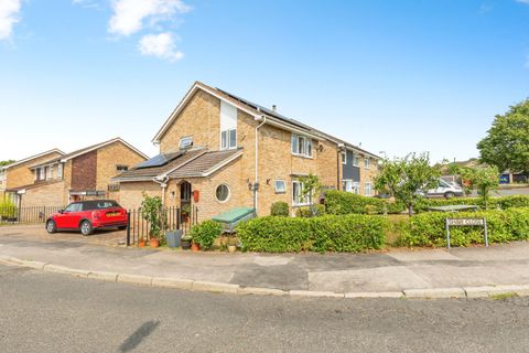 Shaw Close, Cliffe Woods, Rochester, Kent ME3, 3 bed detached house for ...