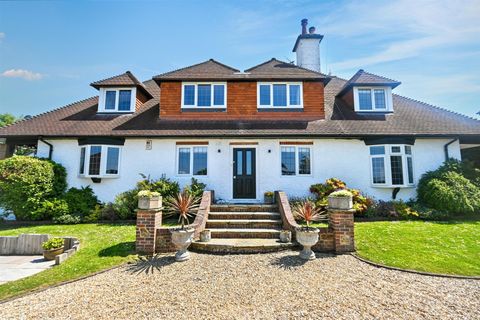 The Close, Huggetts Lane, Willingdon BN22, 4 bed detached house for ...