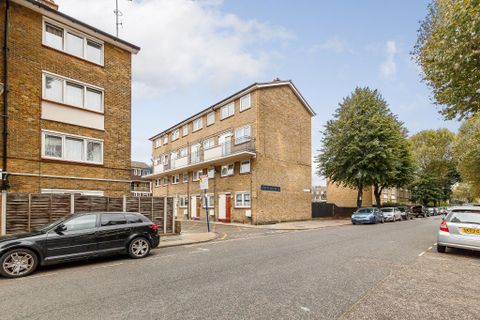 Bevin House, Alfred Street, London E3, 2 bed flat to rent, £2,100 pcm ...