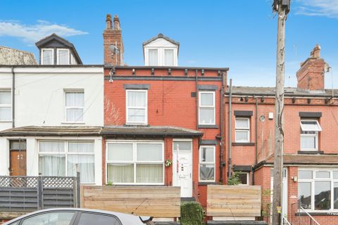 Nice View, Leeds LS8, 3 bed terraced house for sale, £140,000 - Zoopla