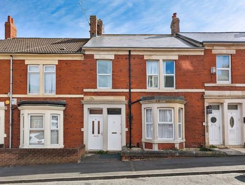 3 bed flat for sale in Wingrove Gardens, Fenham, Newcastle Upon Tyne ...