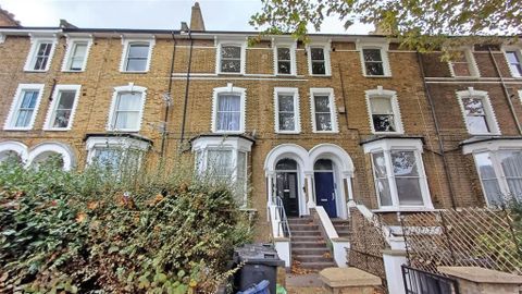 1 bed flat for sale in Amhurst Road, London E8, £210,000 - Zoopla