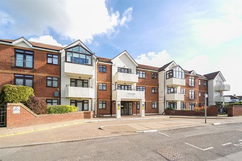 Edgware Way, Edgware HA8, 1 bed flat for sale, £239,950 - Zoopla