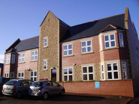 Rupert House, Rupert Court, Newcastle Upon Tyne NE15, 2 bed flat to ...