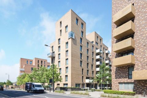 2 bed flat to rent in 8 Nelson Walk, Bromley By Bow, London E3, £1,900 ...