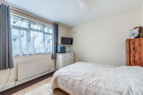 Harrow View, North Harrow, Harrow HA2, 2 bed flat for sale, £285,000 ...
