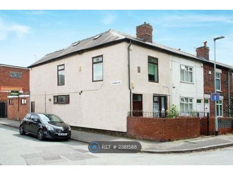 2 bed flat to rent in Winwick Road, Warrington WA2, £750 pcm - Zoopla