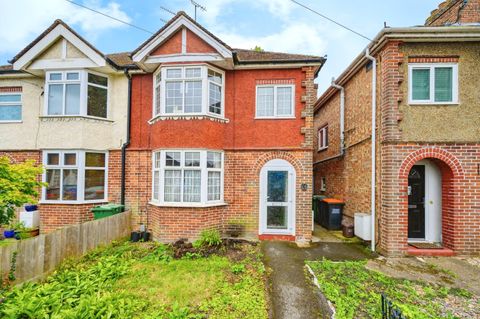 3 bed semi-detached house for sale in Britain Street, Dunstable ...