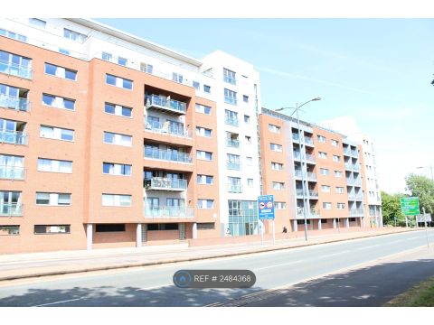 The Reach, Liverpool L3, 2 bed flat to rent, £995 pcm - Zoopla
