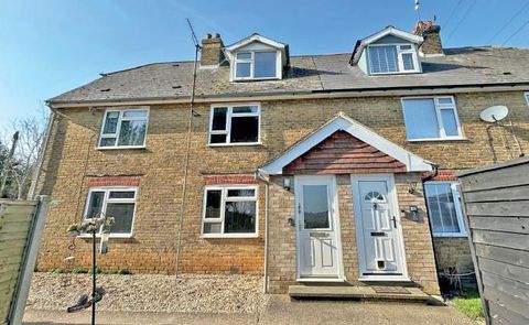 3 bed end terrace house for sale in Park Terrace, Throwley Forstal ...
