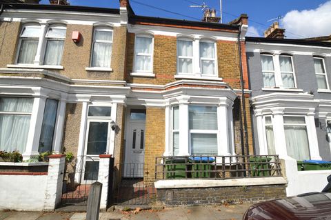 2 bed terraced house for sale in Timbercroft Lane, London SE18, £ ...