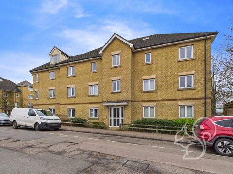 2 bed flat for sale in Clarendon Way, Colchester CO1, £210,000 - Zoopla