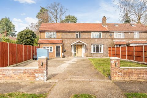 6 bed semi-detached house for sale in Woodham, Surrey GU21, £970,000 ...