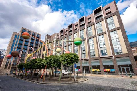 1 bed flat to rent in Flat 66, 2 Nation Way, Liverpool L1, £800 pcm ...