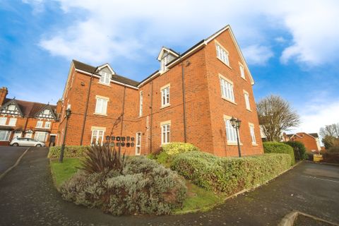 1 bed flat for sale in Mount Pleasant, Batchley, Redditch B97, £100,000 ...