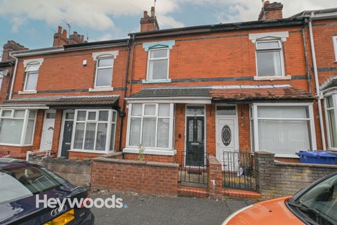 2 bed terraced house for sale in Park Avenue West, Wolstanton ...