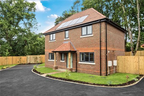 Hedgerows, Ewhurst GU6, New home, 3 bed detached house for sale, £ ...