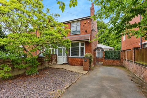 Ladybridge Road, Cheadle Hulme, Cheadle SK8, 2 bed semi-detached house ...