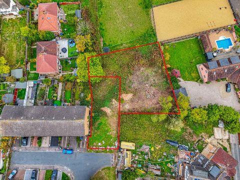 Orchard Way, Chigwell IG7, Land for sale, £395,000 - Zoopla
