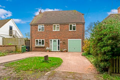 5 bed detached house for sale in 43 Bell Lane, Staplehurst, Tonbridge ...
