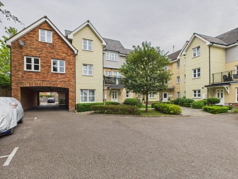 Springfield Park Gate, Springfield Park Road, Horsham, West Sussex ...