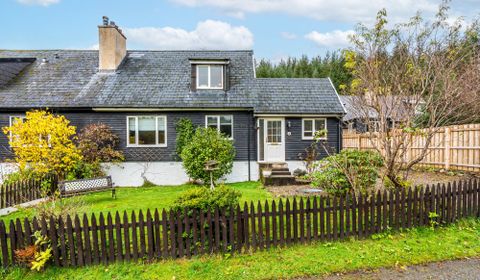 Keip Road, Strathyre FK18, 3 bed cottage for sale, £235,000 - Zoopla