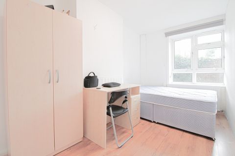 Hilldrop Crescent, London N7, 4 bed flat to rent, £3,012 pcm - Zoopla