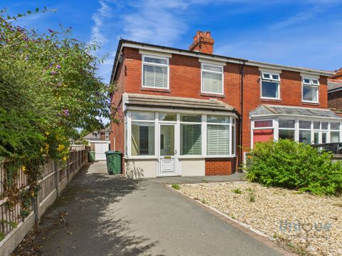 Preston Road, Lytham St. Annes, Lancashire FY8, 3 bed semi-detached ...