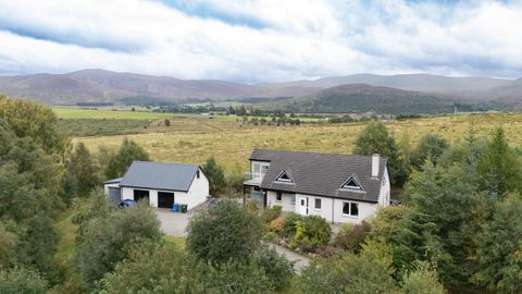 Tomvoit, Gorthleck IV2, 4 bed detached house for sale, £450,000 - Zoopla