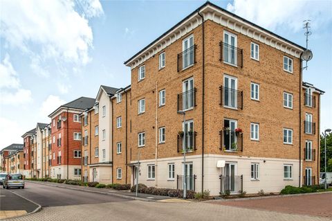 2 bed flat to rent in Dodd Road, Watford WD24, £1,600 pcm - Zoopla