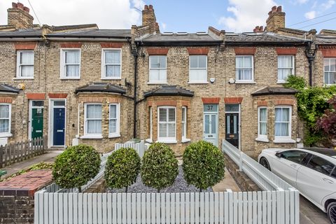 4 bed terraced house for sale in Clive Road, London SE21, £1,100,000 ...