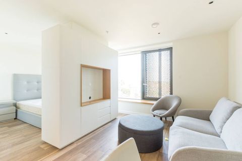 Junction Road, Archway, London N19, Studio to rent, £2,350 pcm - Zoopla