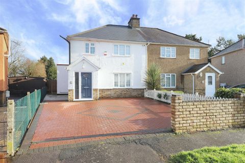 4 bed semi-detached house for sale in Cowley Crescent, Uxbridge UB8, £675,000 - Zoopla