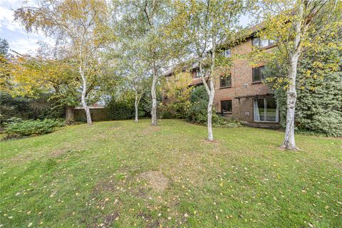 Braybourne Drive, Osterley TW7, 2 bed flat for sale, £375,000 - Zoopla